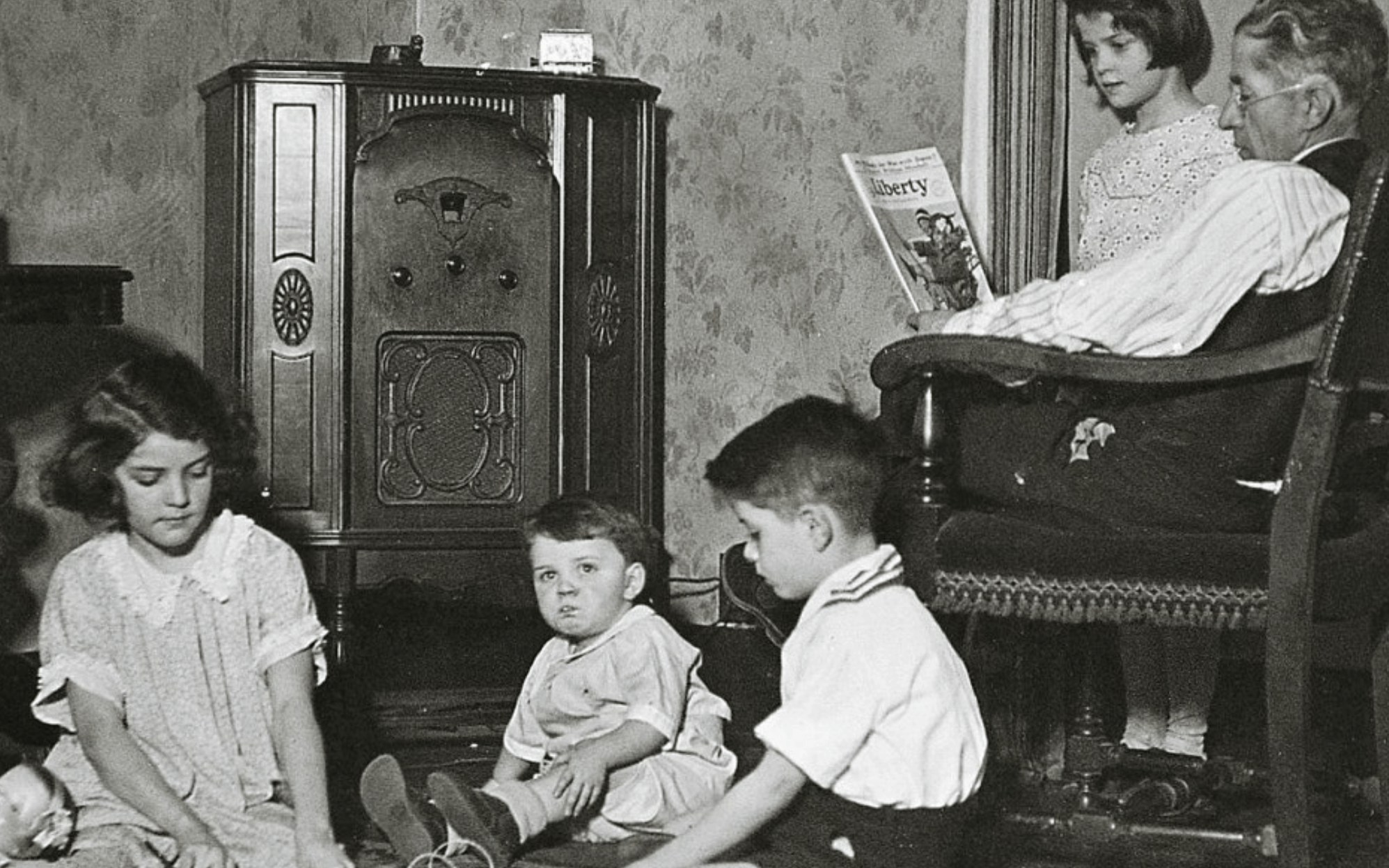 Moments that Defined the ’30s | Children's Theatre Company