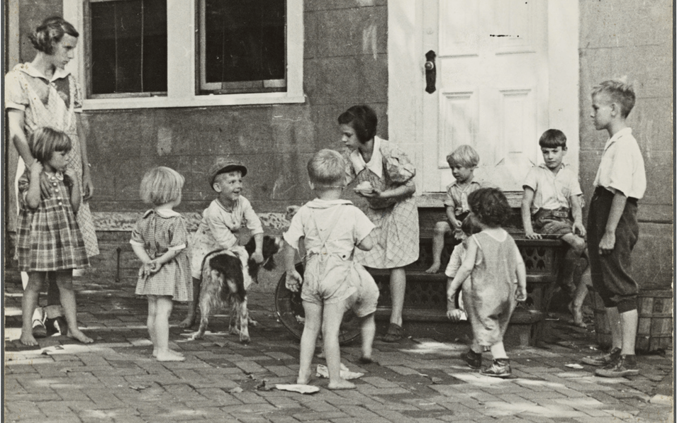 A Child’s Life in the 1930s Compared to Today | Children's Theatre Company